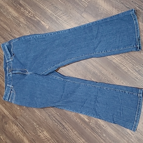 L.L. Bean | Jeans | Llbean Favorite Fit Jeans Boot Cut8 Womens 6r ...